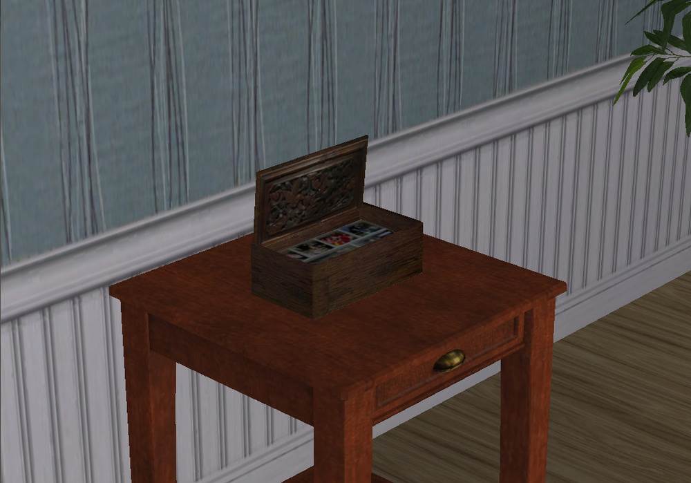 Vintage Sewing Box | Sim Fans UK